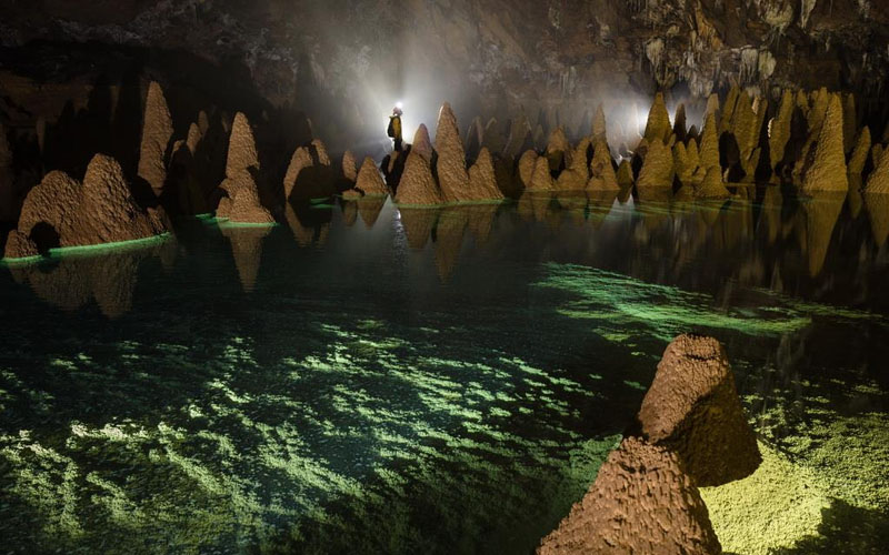 Top hang động đẹp nhất Việt Nam theo CNN